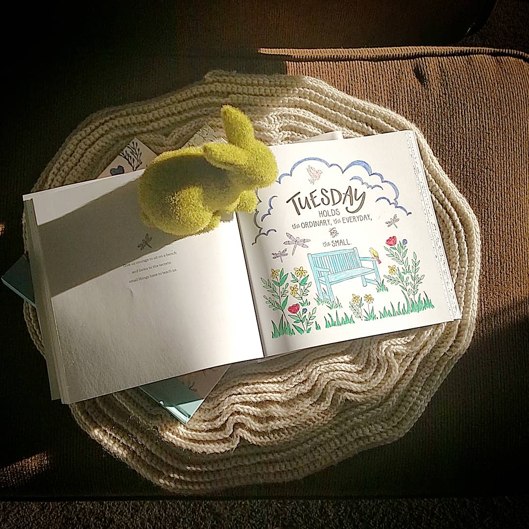 Gratitude on Tuesday and Favorite Books Too ⋆ A Delightful Glow