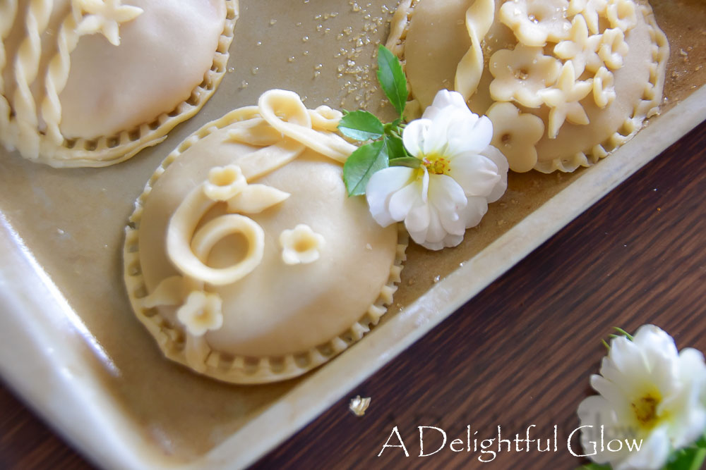 Flowered Handpies ⋆ A Delightful Glow